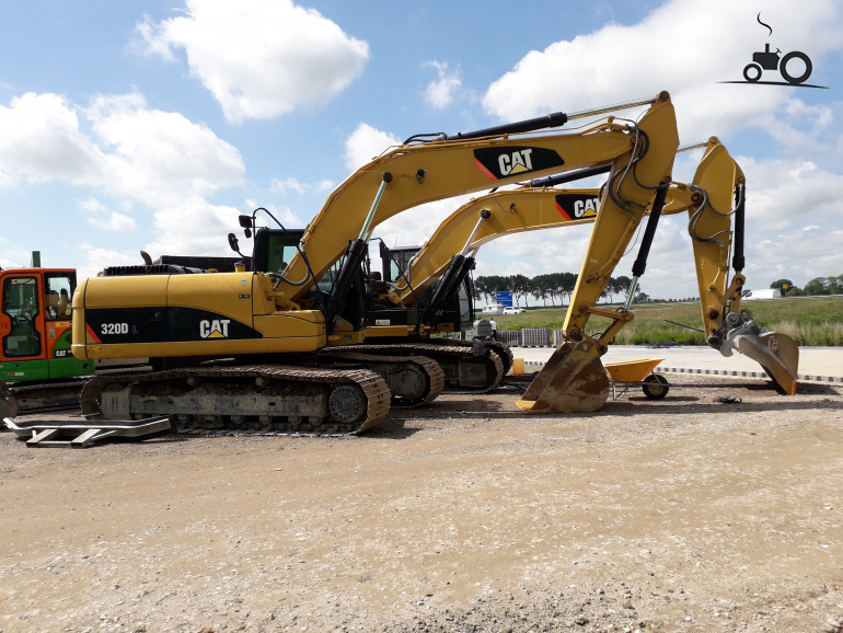 Foto Cat 320D #1497989