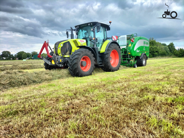 Foto Claas Arion 650 van H Vrieling