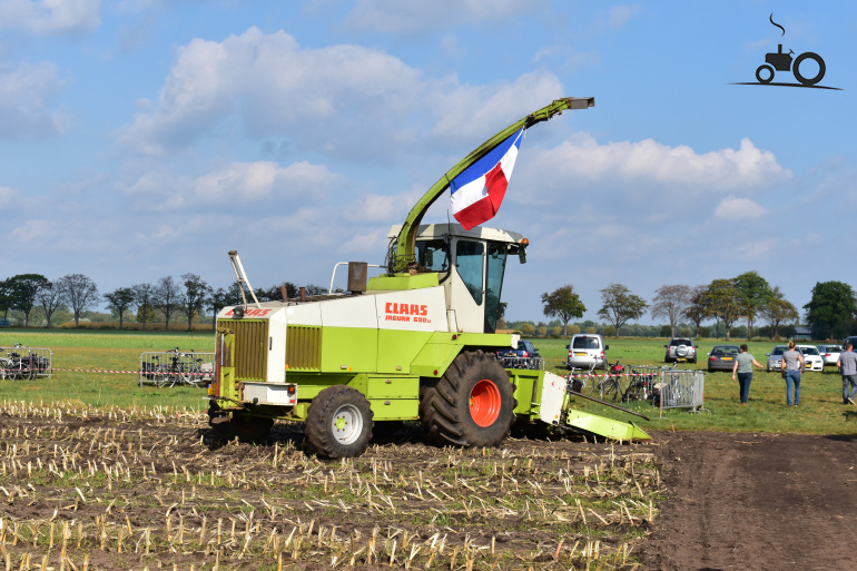 Foto Claas Jaguar 690 SL #1491976