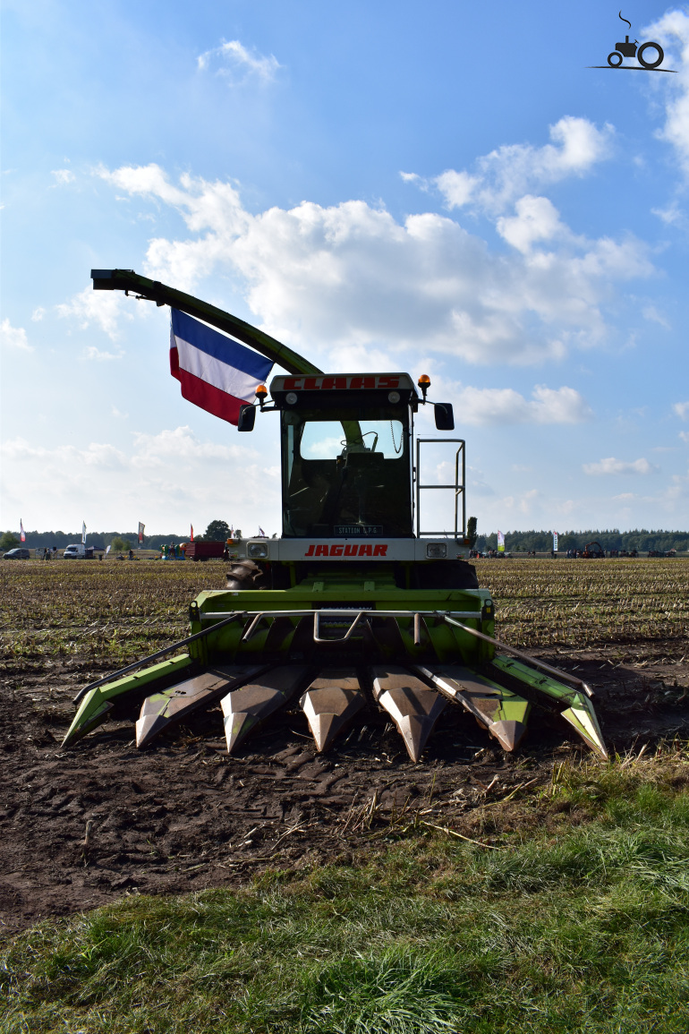 Foto Claas Jaguar 690 SL #1493294