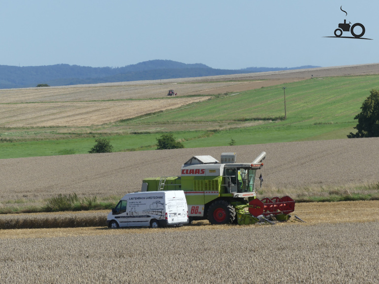 Foto Claas Dominator 88 #1532685