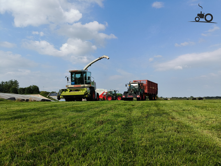 Foto Claas Jaguar 840 #1571464