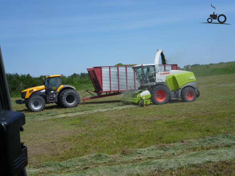 Foto Claas Jaguar 940 #827300