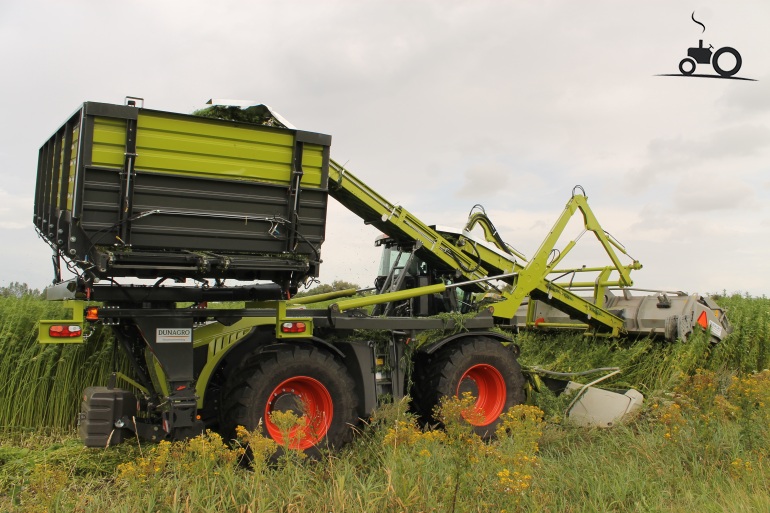 Foto Claas Xerion 4000 #864132