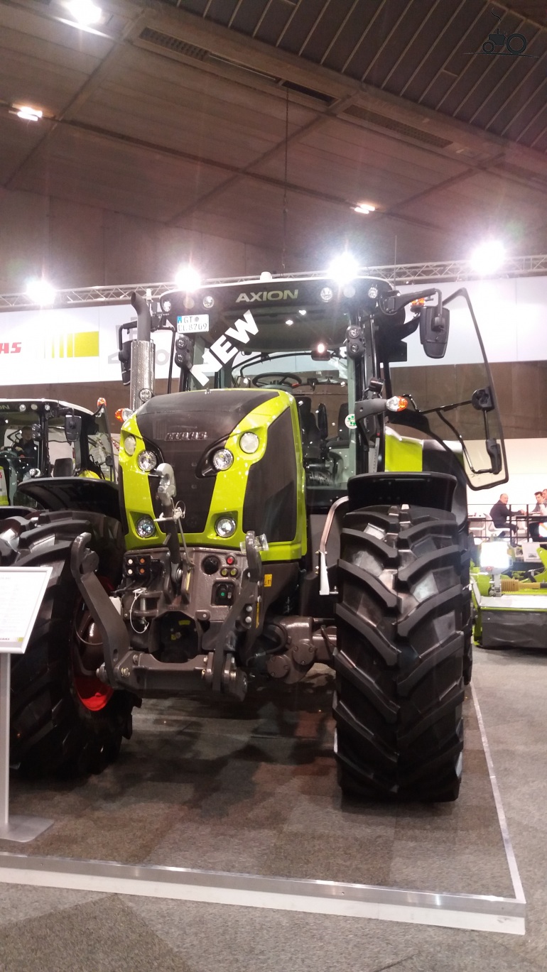 Foto Claas Axion 870 #947374