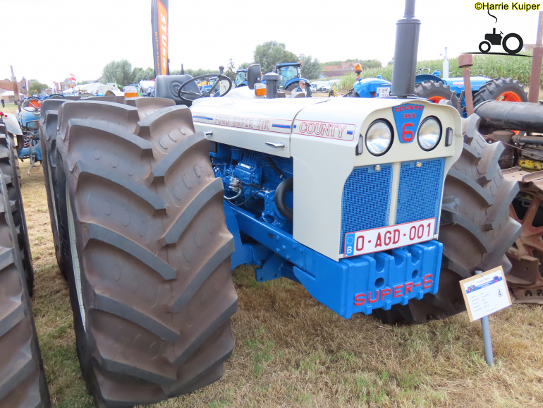 Foto County Super Six #1494720