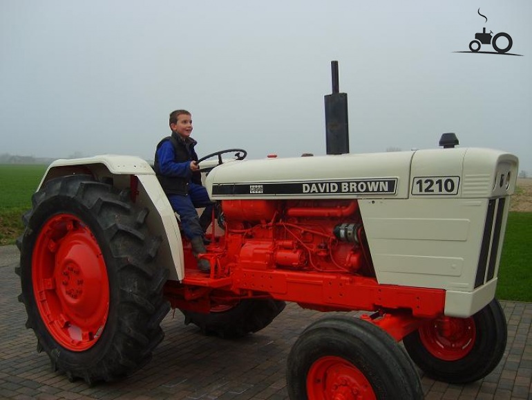 Foto David Brown 1210 #30191