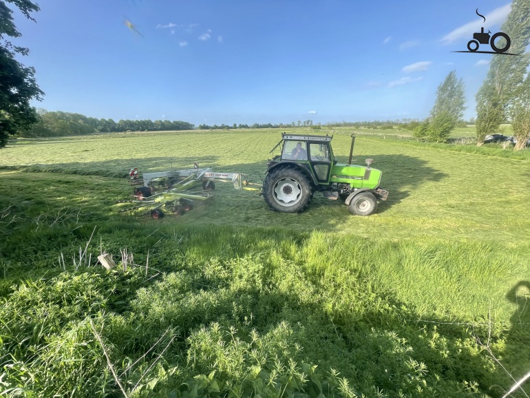 Foto Deutz DX 90 #1471610