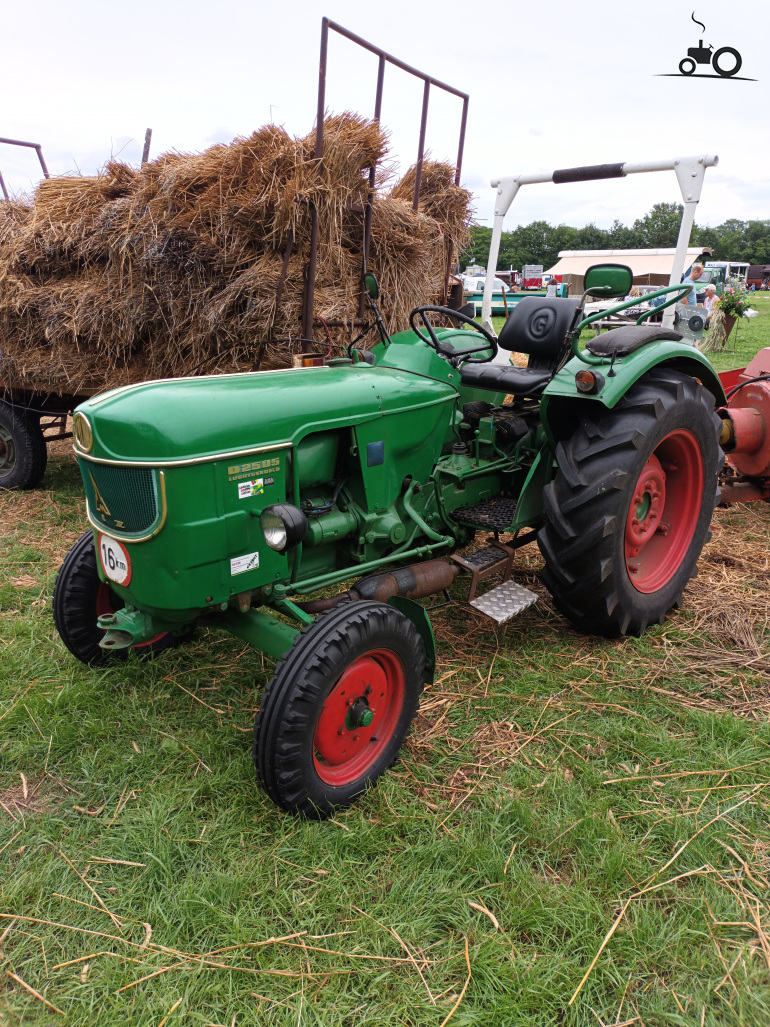 Foto Deutz D2505 #1479037