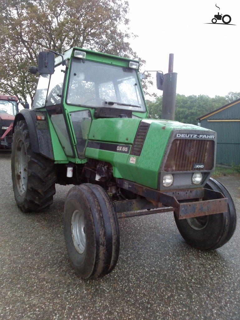 Foto Deutz DX 85 #829079
