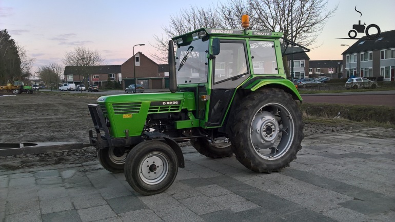 Foto Deutz-Fahr D 6206 #1221882
