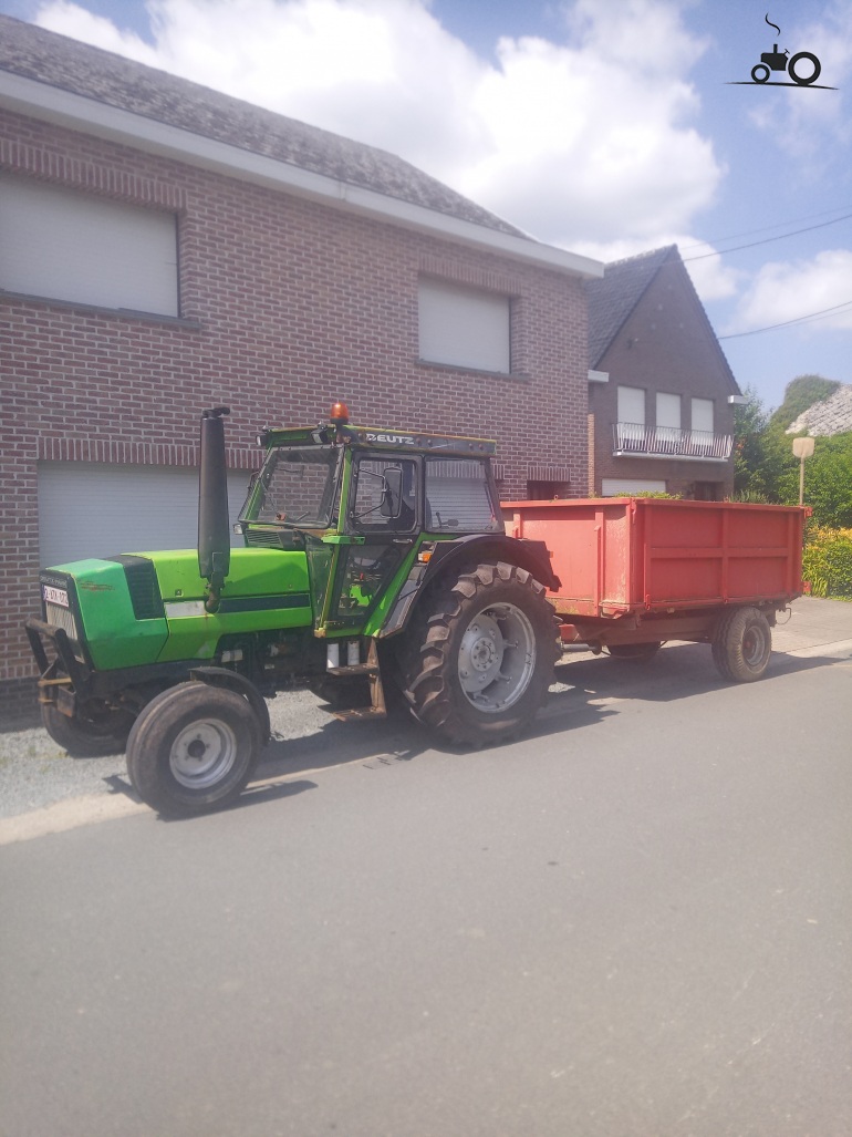 Foto Deutz-Fahr DX 85 #1429480