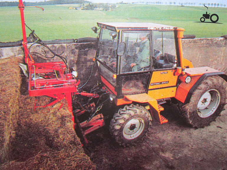 Foto Deutz-Fahr Intrac 2004 #1506617