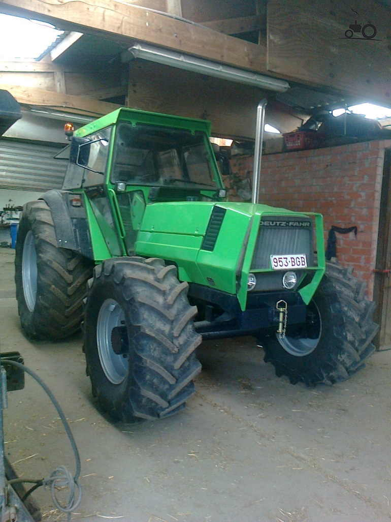 Foto Deutz-Fahr DX 120 #748784