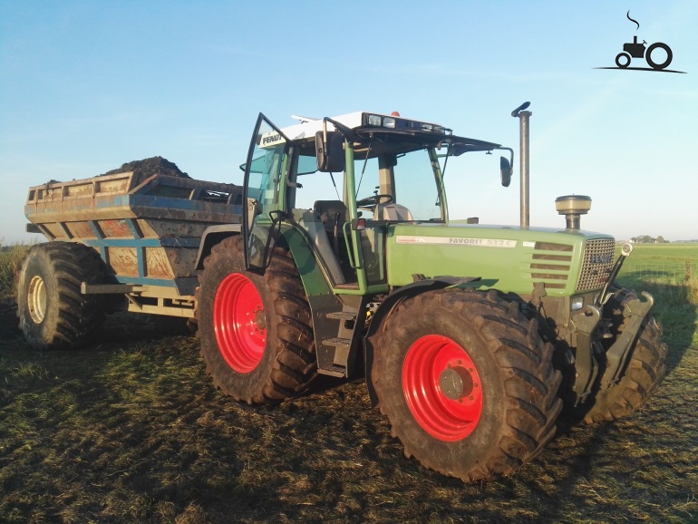 Foto Fendt 511 C #1255397