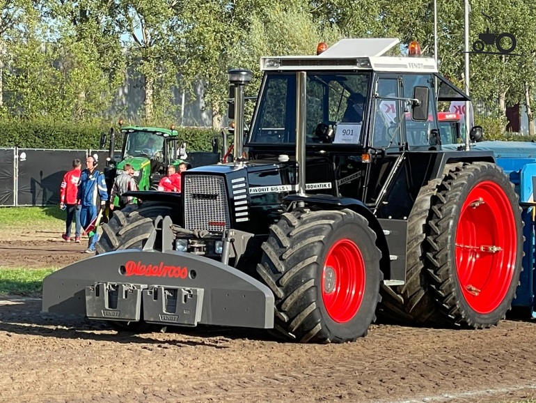 Foto Fendt 615 #1454189