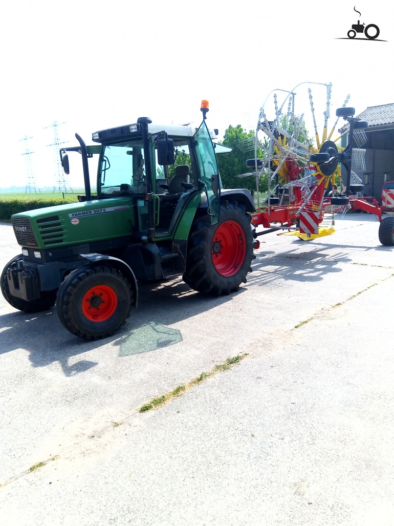 Foto Fendt 307 C #1471988