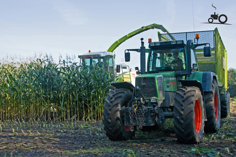 Foto Fendt 824 #1489550