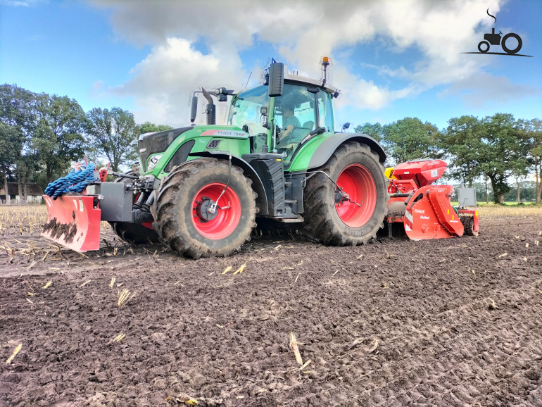 Foto Fendt 724 van H Vrieling