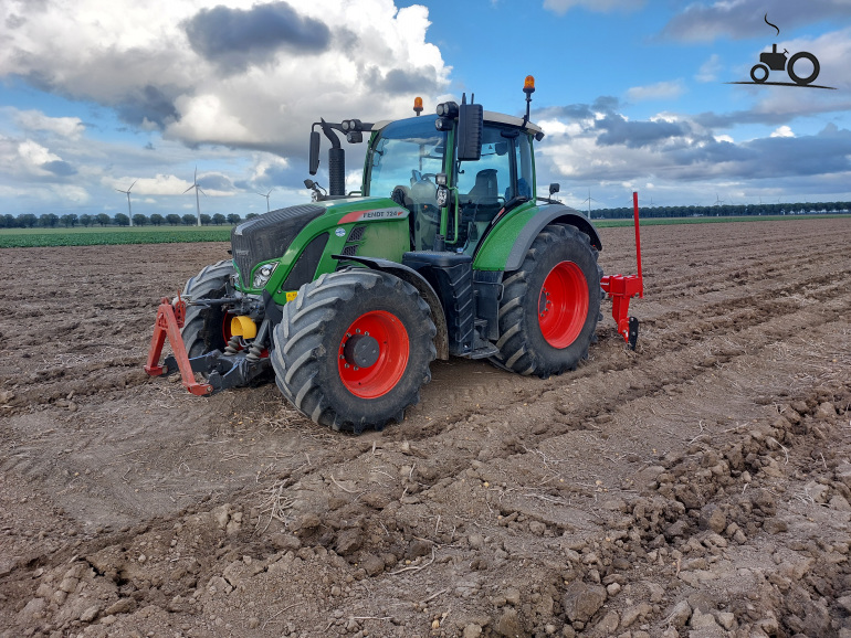 Foto Fendt 724 #1497953