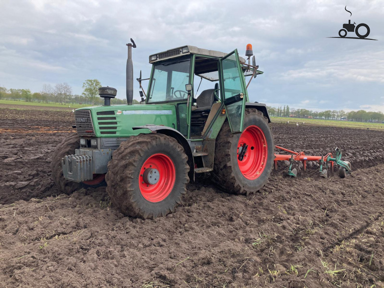 Fendt 308 LSA Ploegen