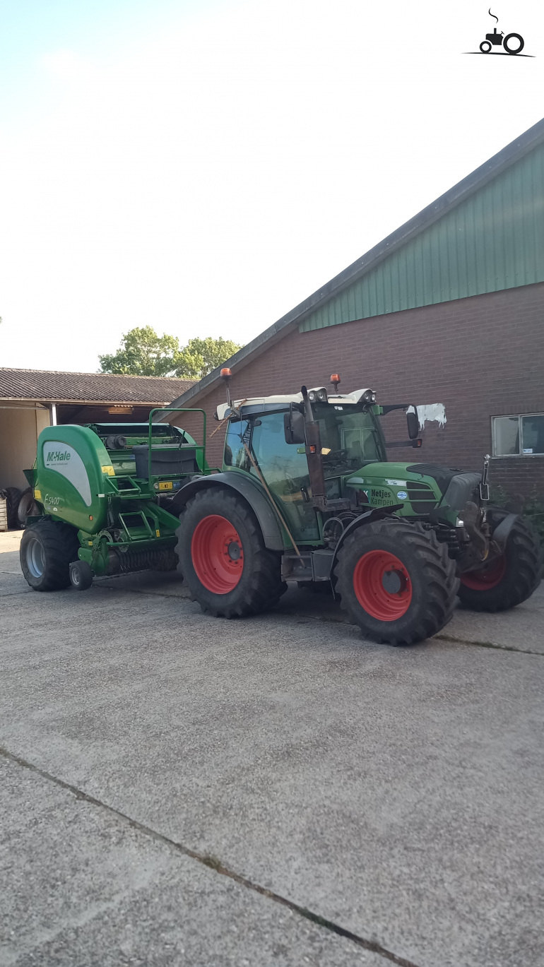 Foto Fendt 211 Vario #1624798