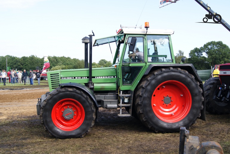 Foto Fendt 612 #523773