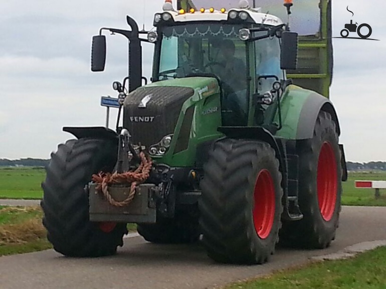 Foto Fendt 822 #800430