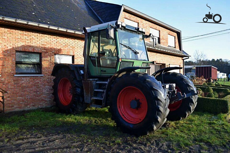 Fendt Xylon 524 - United Kingdom - Tractor picture #951206