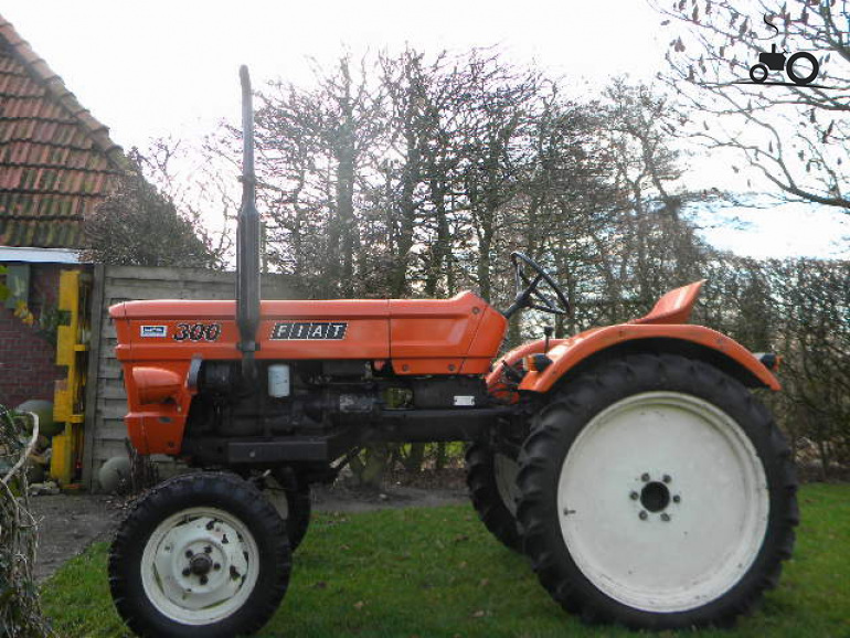 Foto Fiat 300 #718504