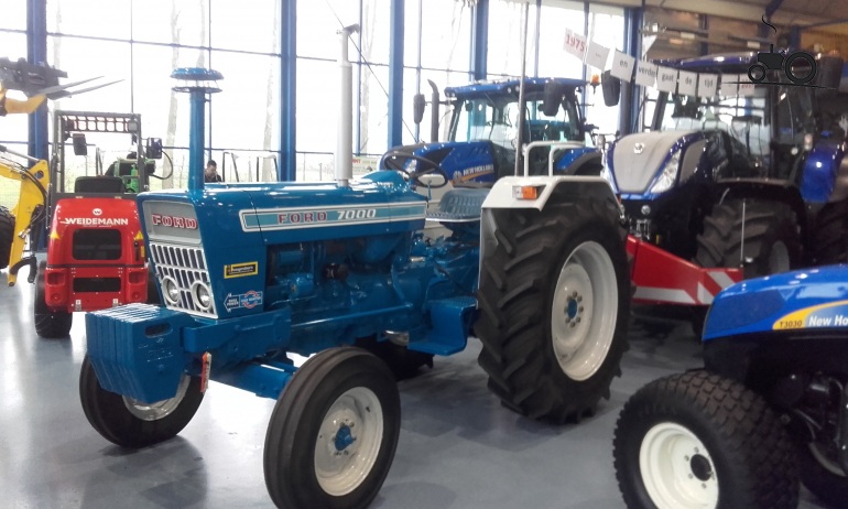 Foto Ford 7000 #1154122