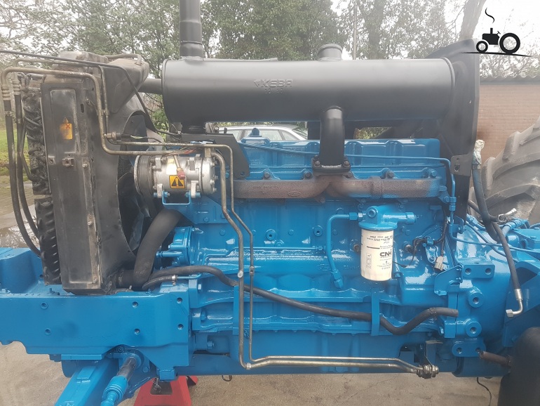 Foto Ford 8340 #1328831