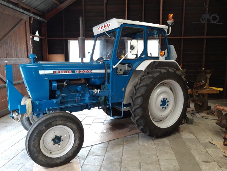 Foto Ford 5000 #1411546