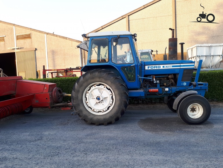 Foto Ford 8700 #1426901