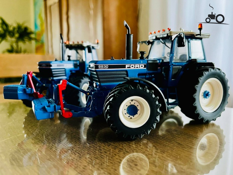 Foto Ford 8830 #1442164