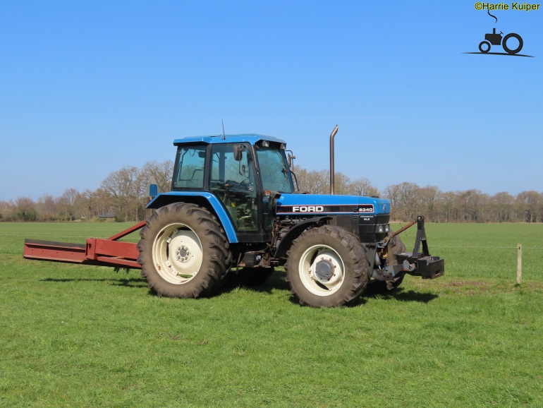 Foto Ford 8340 #1464670