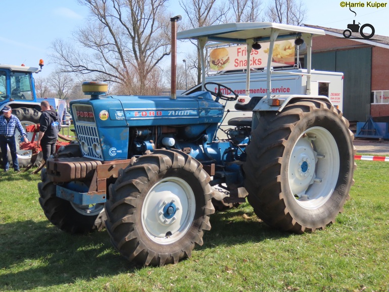 Foto Ford 7000 #1465181