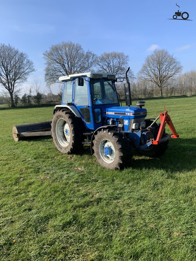 Foto Ford 7610 #1474164