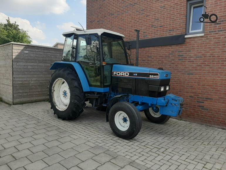 Foto Ford 5640 #1475694