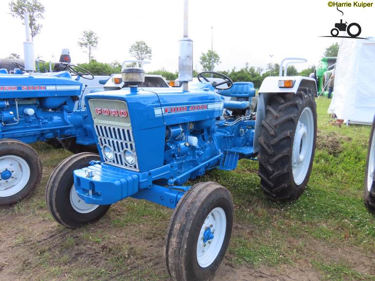 Foto Ford 4000 #1478204