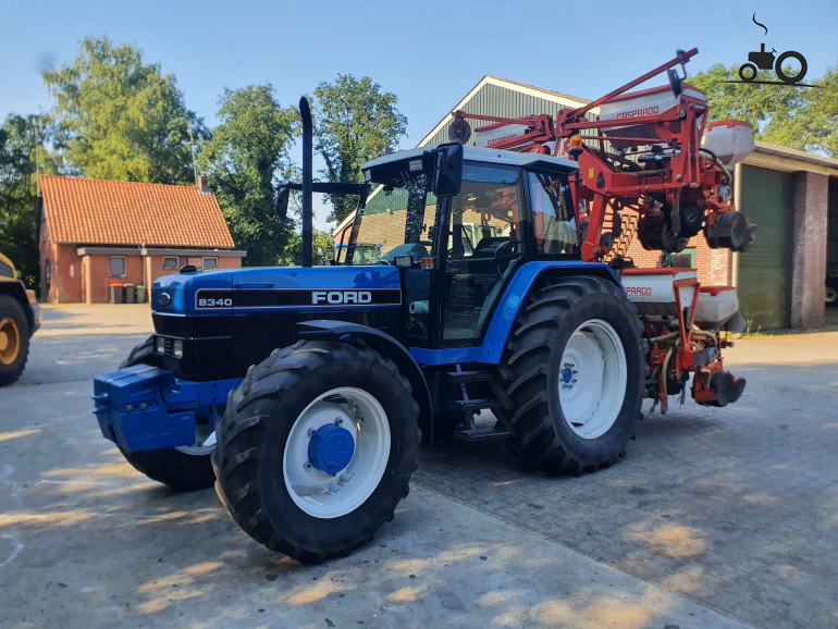Ford 8340 - France - Tracteur image #1481339