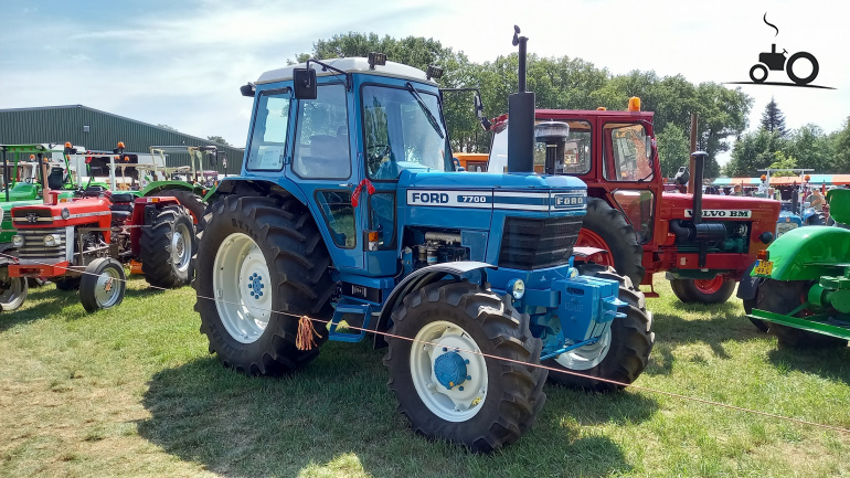 Foto Ford 7700 #1483490