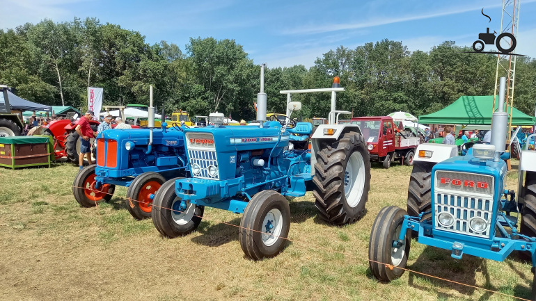 Foto Ford 5000 #1484569