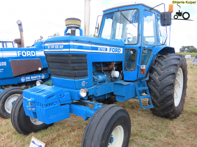 Foto Ford 8700 #1489538