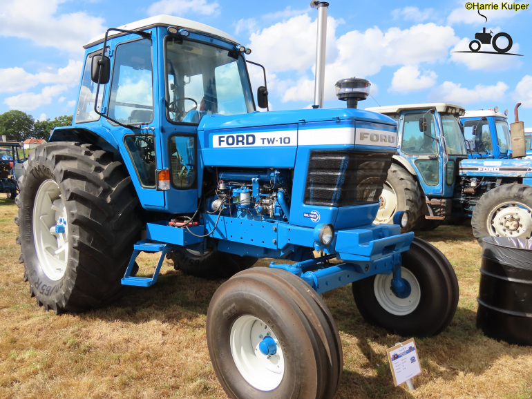 Foto Ford TW 10 #1490295