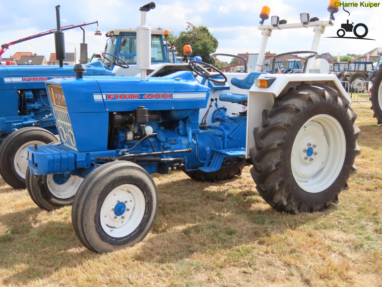 Foto Ford 4000 #1503569