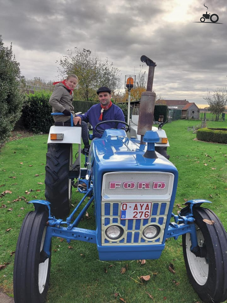 Foto Ford 3000 #1504595