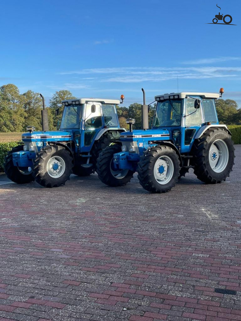 Foto Ford 7810 #1552374