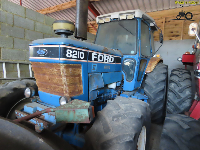 Foto Ford 8210 #1574036