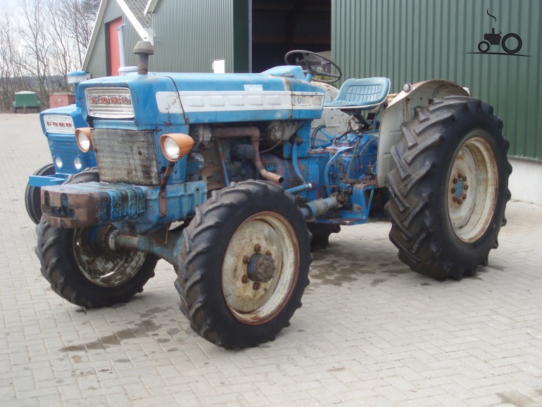 Foto Ford 5000 #462309